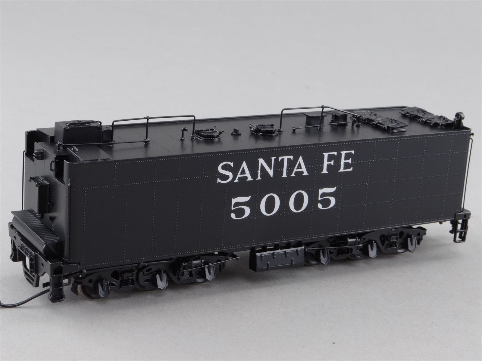 HO Brass Model Train - Hallmark Super Crown ATSF Santa Fe 2-10-4 #5005 ...