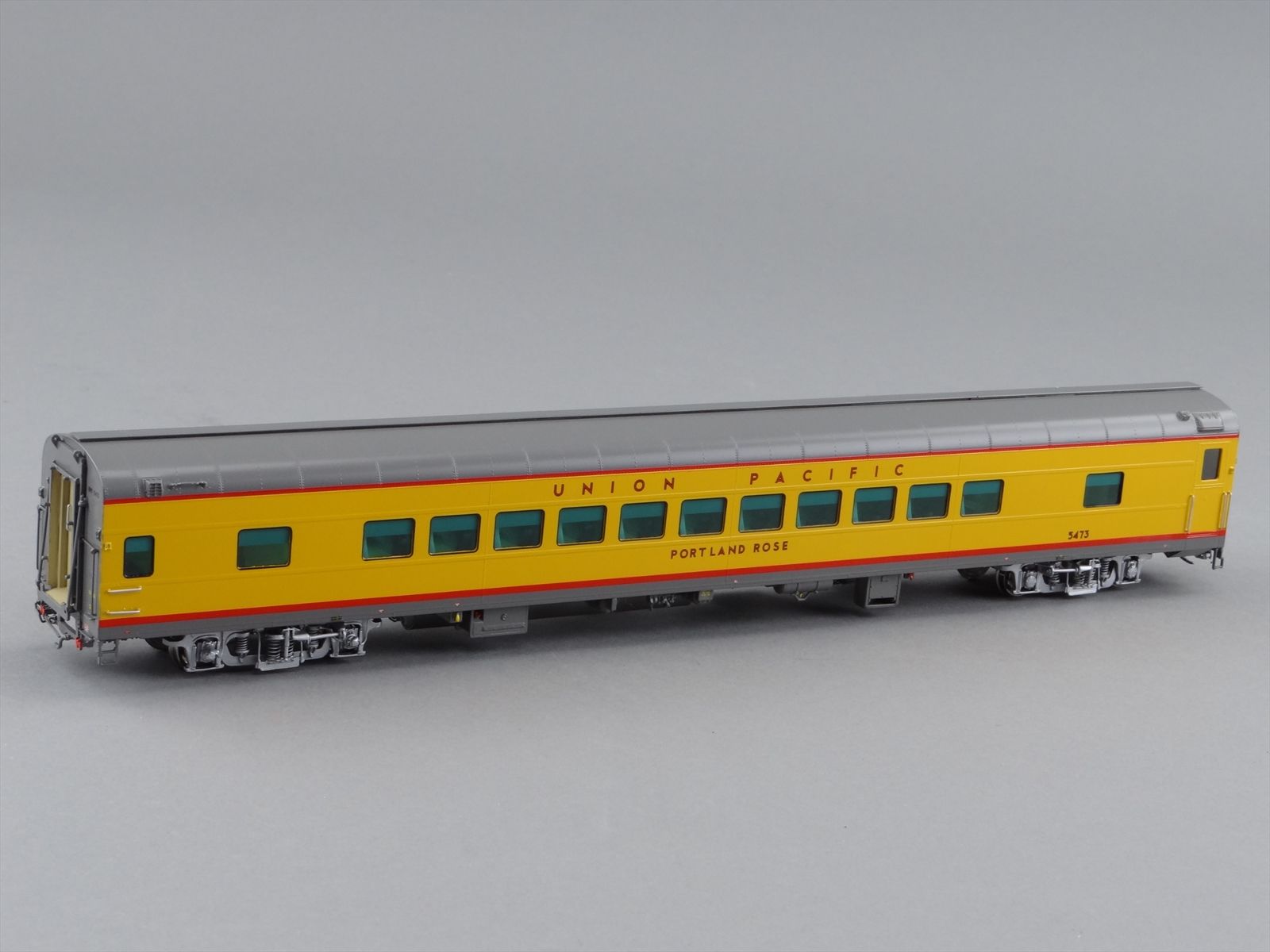 HO Brass Model Train - OMI 3435.1 UP Union Pacific Coach - Portland Rose #5473 w/ Interior & Lights