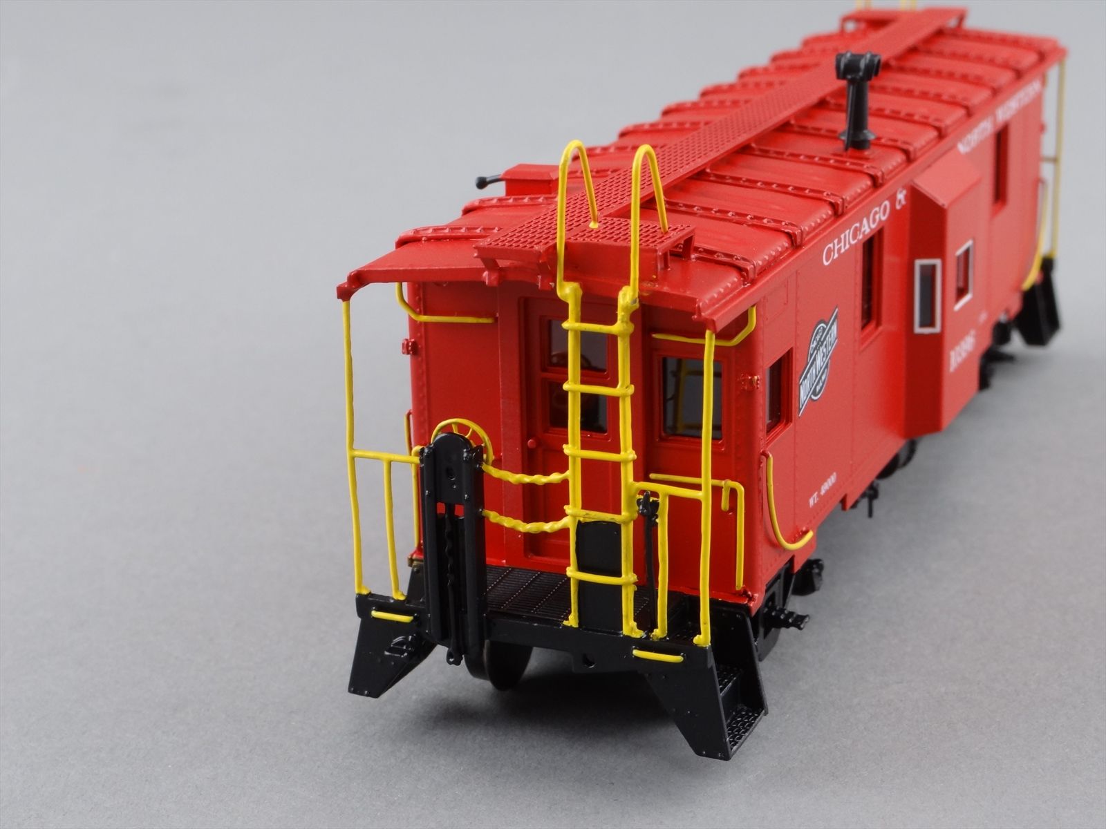 HO Brass Model Train - OMI 3701.1 Overland C&NW Steel Bay Window ...