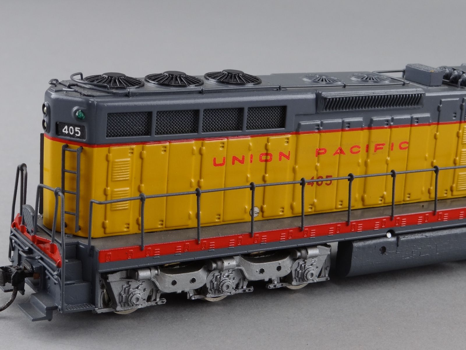 HO Brass PFM 141 Tenshodo UP Union Pacific SD-24 Road Switcher Diesel #405