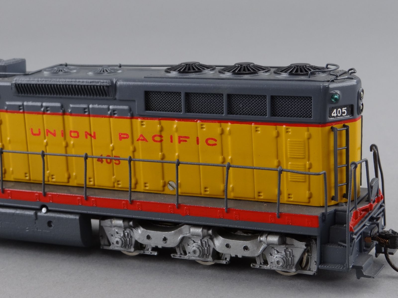 HO Brass PFM 141 Tenshodo UP Union Pacific SD-24 Road Switcher Diesel #405