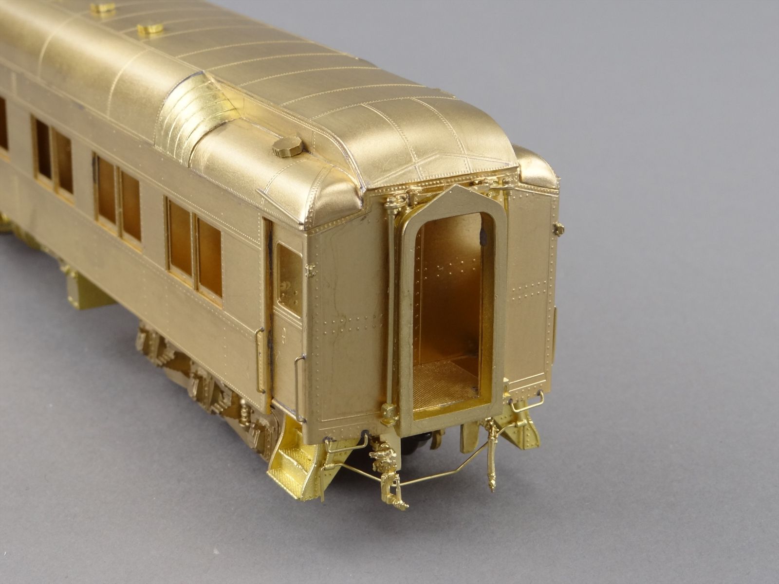 HO Brass CIL Challenger 2100 Pullman Plan 3411 10-3 Sleeper - UP C&NW
