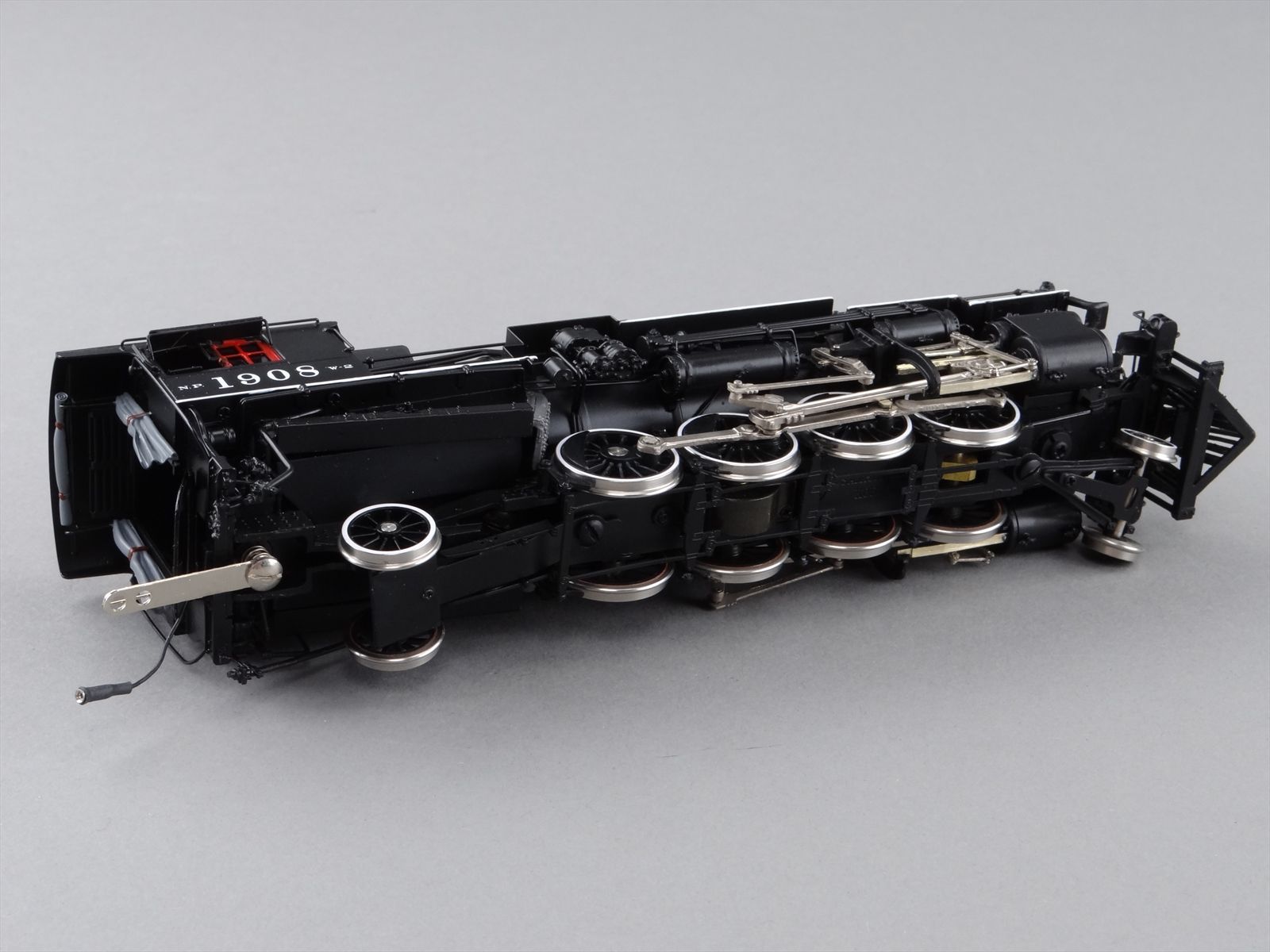 HO Brass Model Train - W&R Enterprises NP Northern Pacific 2-8-2 Class ...