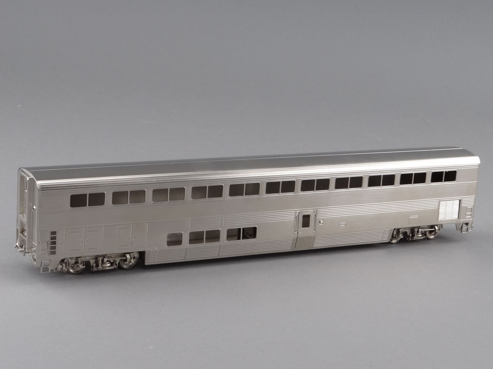 HO Brass Model Train - PFM Samhongsa Amtrak Passenger Superliner Coach ...