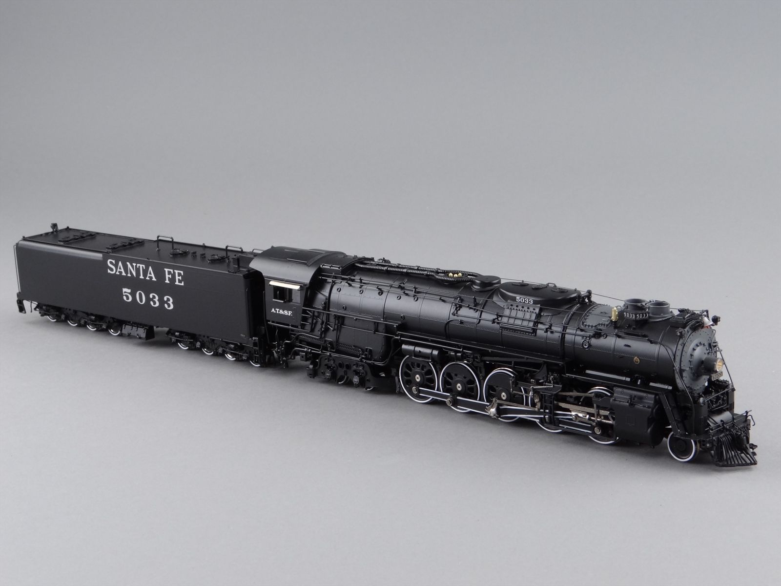 HO Brass Model Train - Global Oulet AT&SF Santa Fe 2-10-4 Steam #5033 ...