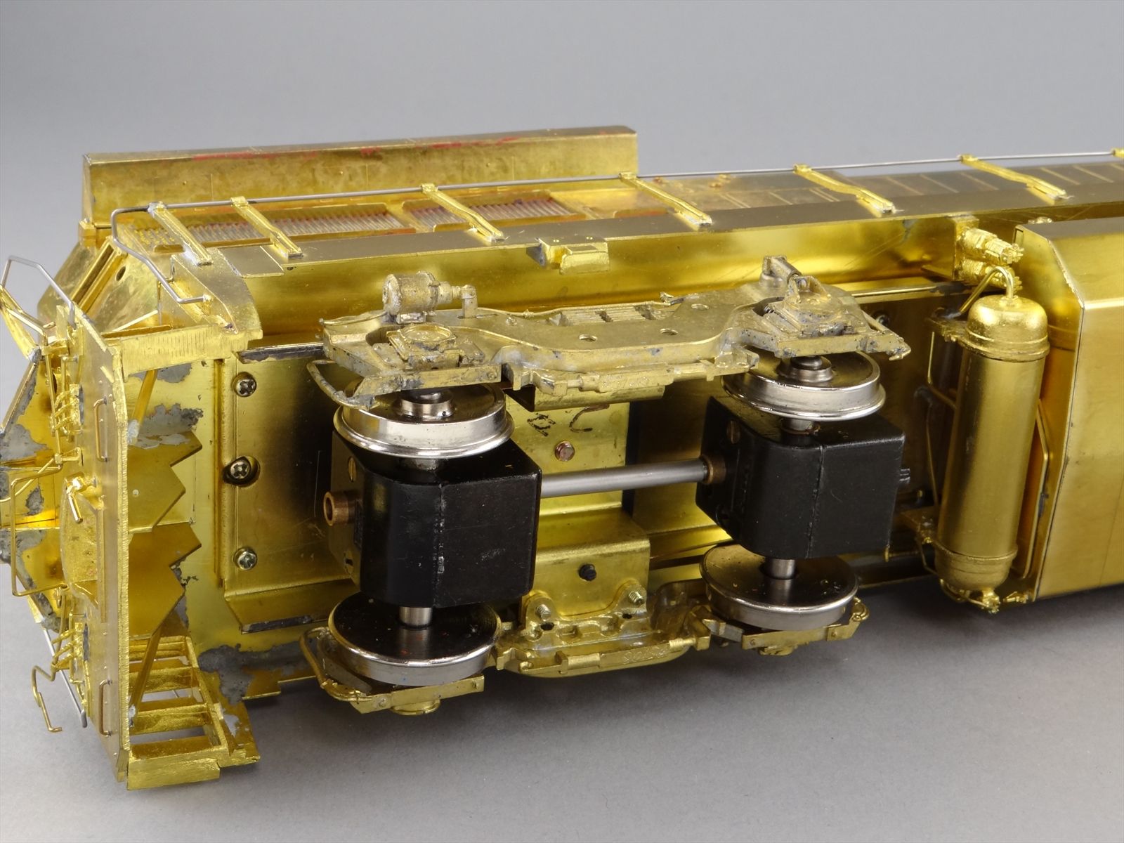 O Scale 2-Rail Brass Model Train - OMI 0441 Overland ATSF Santa Fe B39-8 #7400-7402