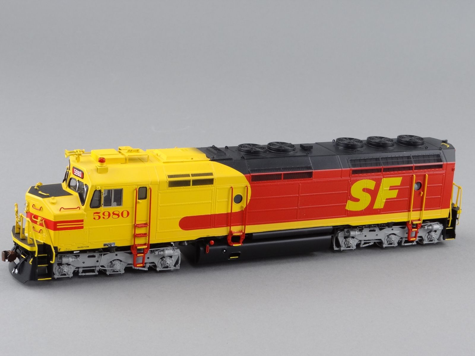 HO Brass Model Train - OMI 5995 Overland ATSF Santa Fe Kodachrome SDF45 Diesel #5980 - Pro Paint