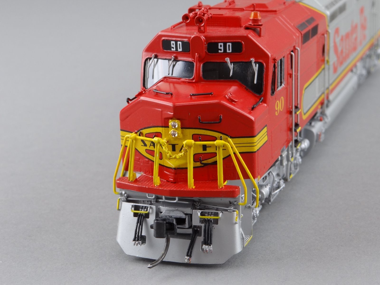 HO Brass Model Train - OMI 5992 Overland ATSF Santa Fe SDFP45 Diesel ...