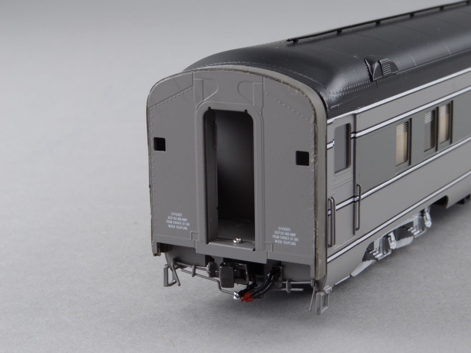 HO Brass TCY Coach Yard 20th Anniversary UP COSF / ATSF George M ...