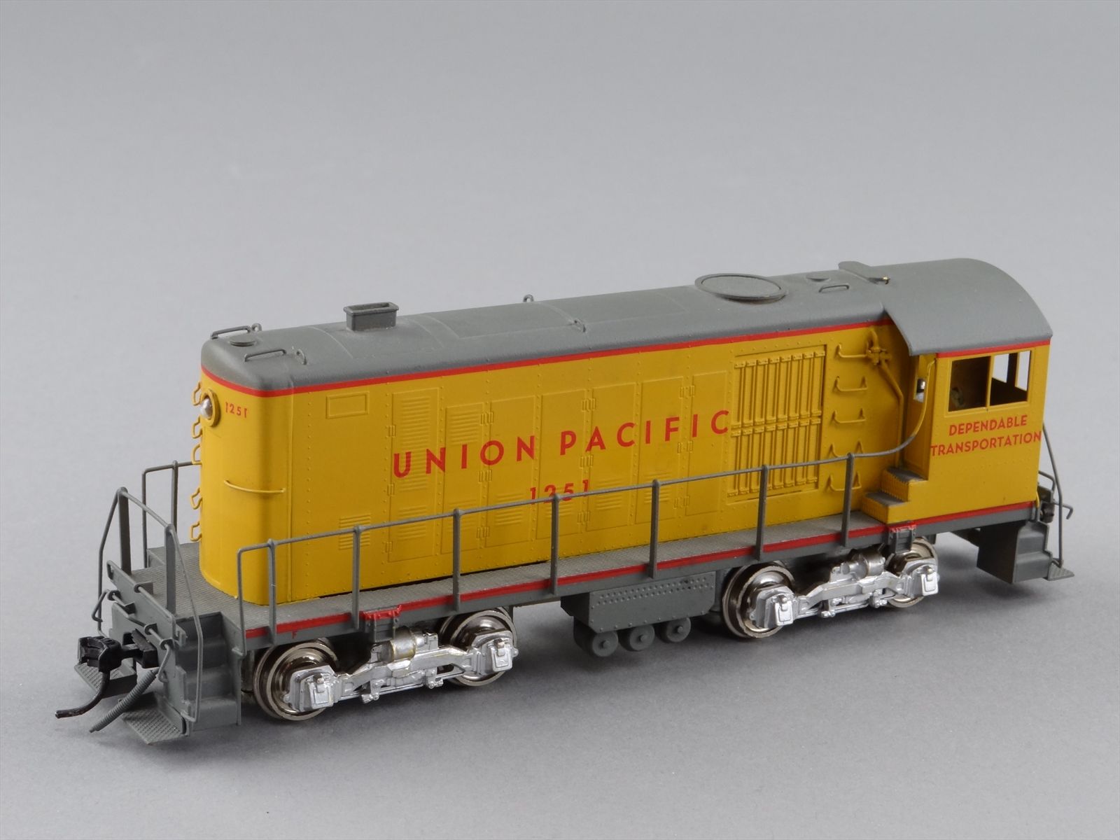 HO Brass Model Train - Hallmark UP Union Pacific HH-1000 Diesel #1251