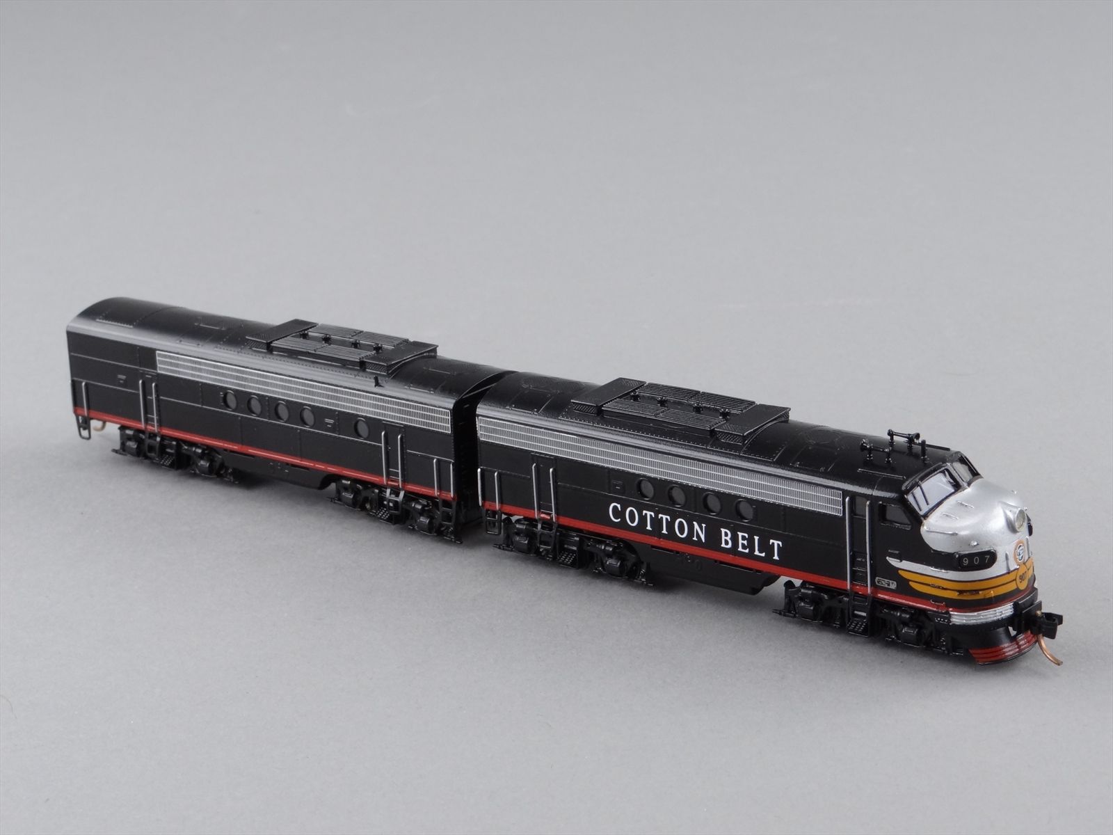 N Scale Brass OMI 2878.1 Overland SSW Cotton Belt FT AB Set #907 w/Lights