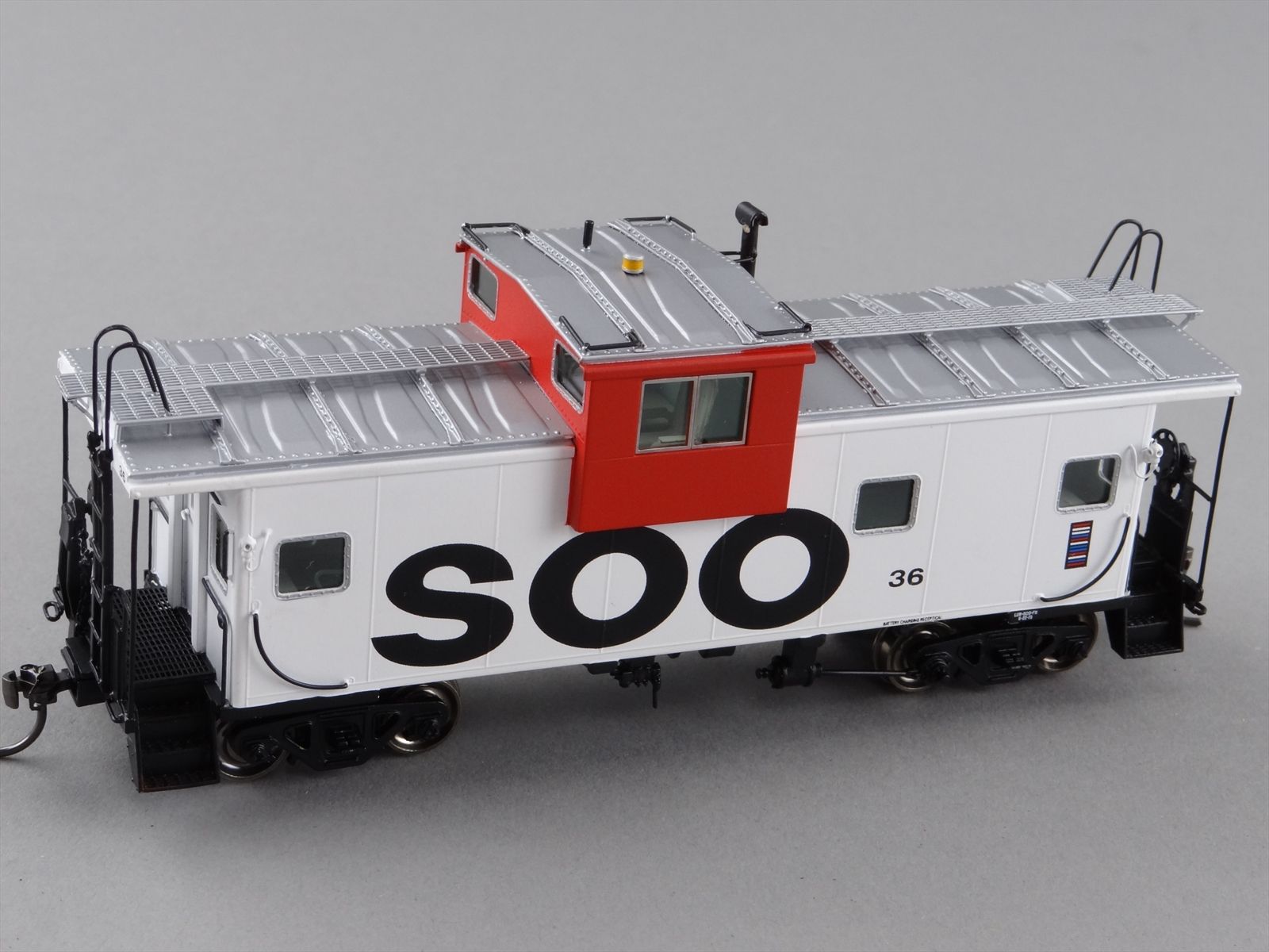HO Brass Model Train - OMI 4251.1 Overland SOO Line Caboose #36 - w/ Interior & Lights