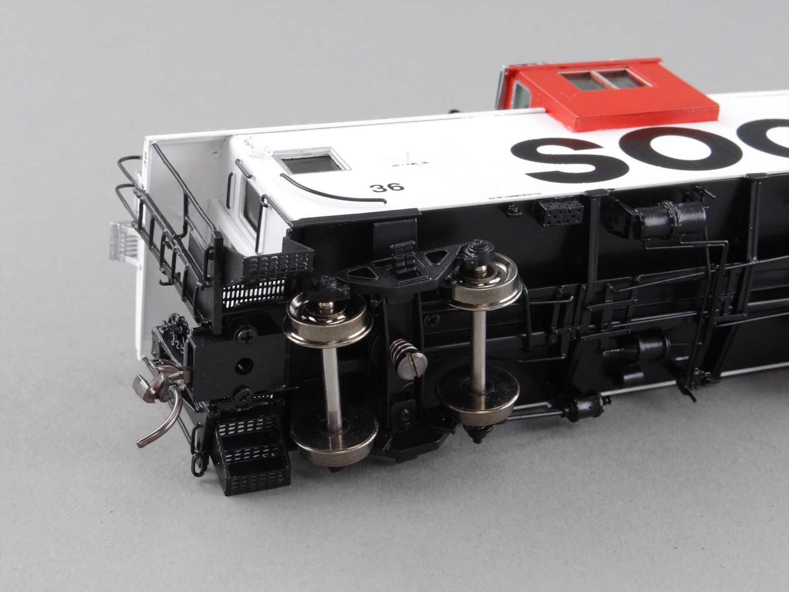 HO Brass Model Train - OMI 4251.1 Overland SOO Line Caboose #36 - w ...