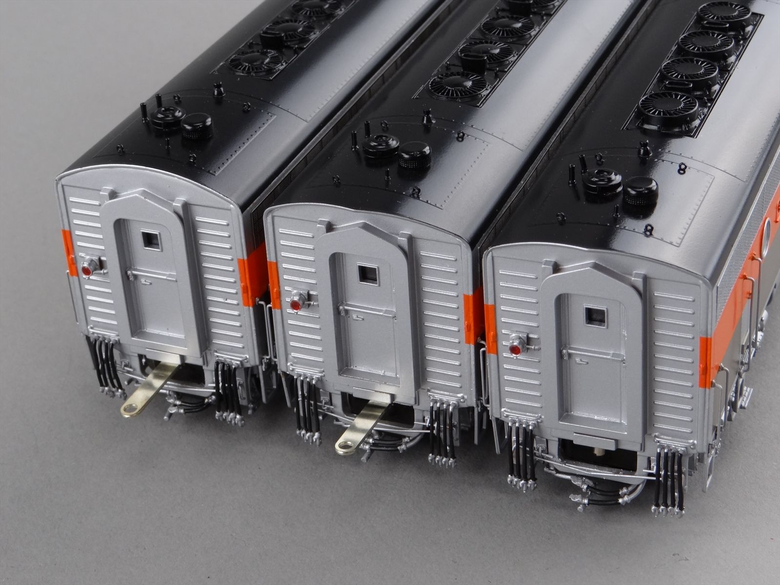 HO Brass Model Train - CIL 2284.1 Challenger WP Western Pacific EMD FP7A F7B F3B A-B-B Diesel Set