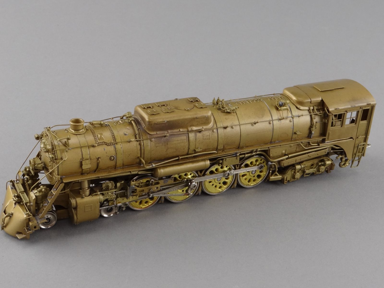 HO Brass Model Train - OMI 1410 Overland Milwaukee Road 4-8-4 S3 - 1944 As-Built