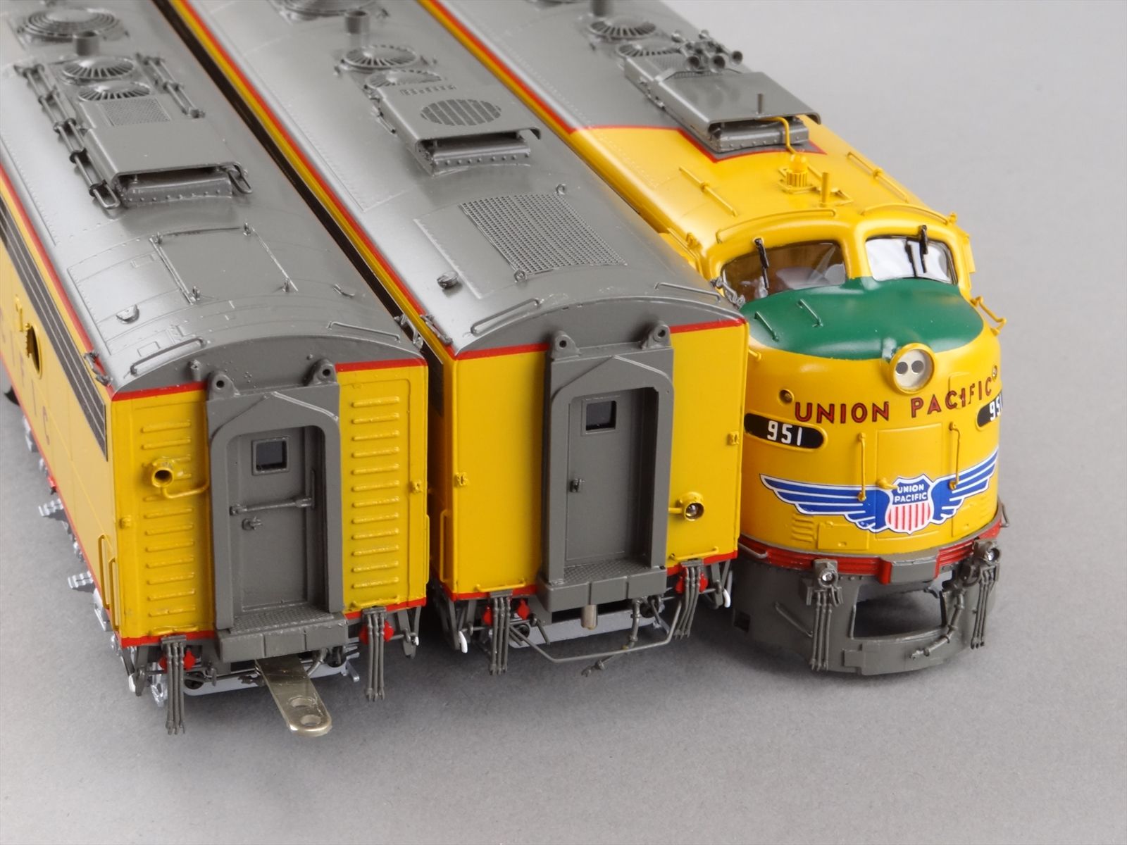 HO Brass Model Train - OMI #6225.1 Overland UP Union Pacific ABA E9 ...