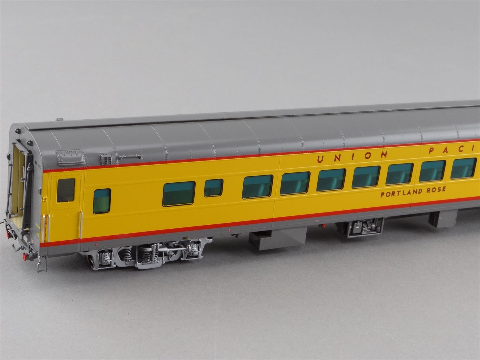 HO Brass Model Train - OMI 3435.1 UP Union Pacific Coach - Portland ...
