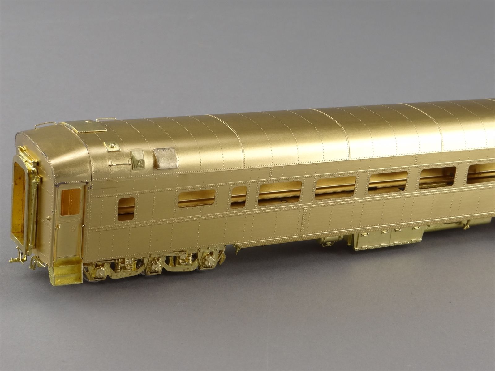 HO Brass TCY 1301 Coach Yard UP Union Pacific Modernized Coach #570-95