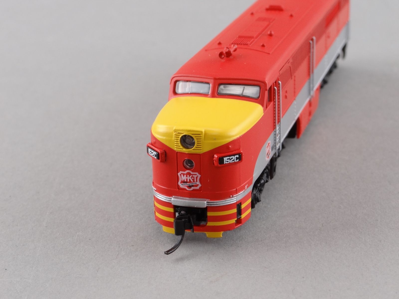 N Scale BLI-3208 Alco PA, MKT #152C, Red, Silver & Yellow, Paragon2 ...