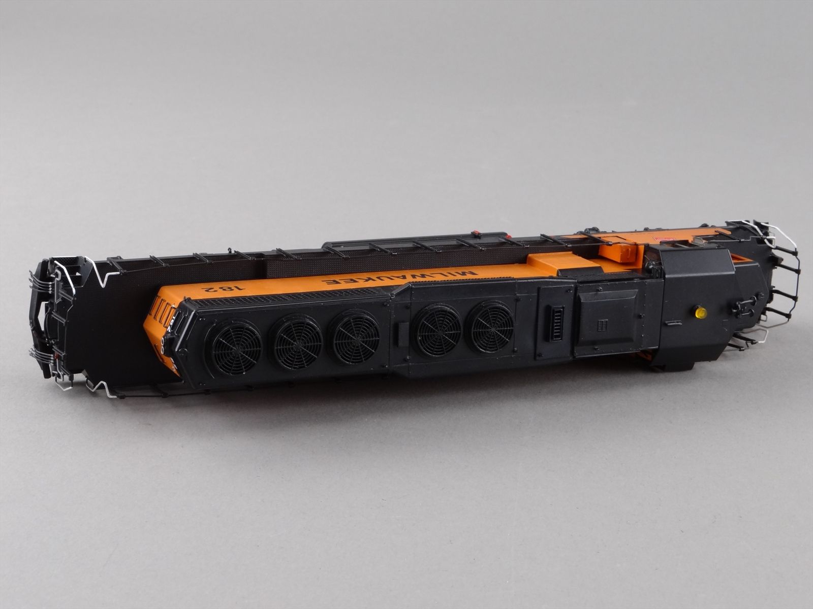 HO Brass Model Train - OMI 6670.1 Overland Milw Milwaukee Road SD40-2 / 30-ERS-6 Diesel #182 w ...