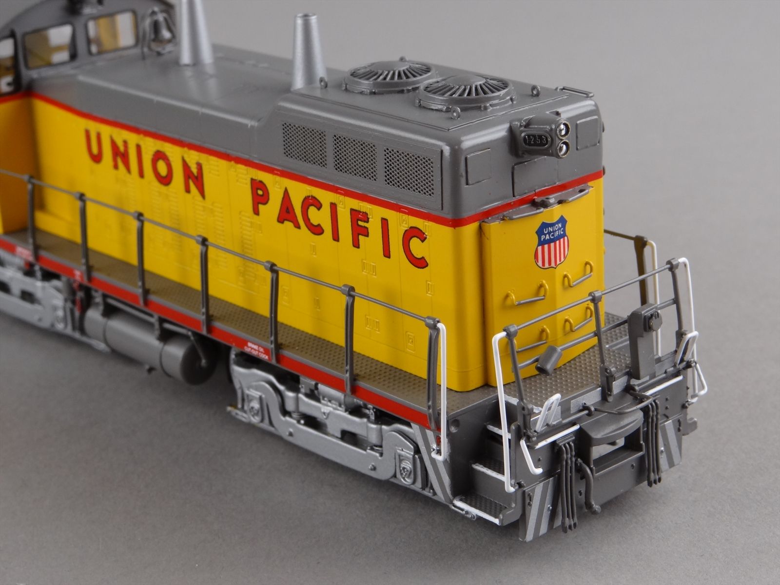 HO Brass Model Train - OMI 5413.1 Overland UP Union Pacific SW10 Diesel ...