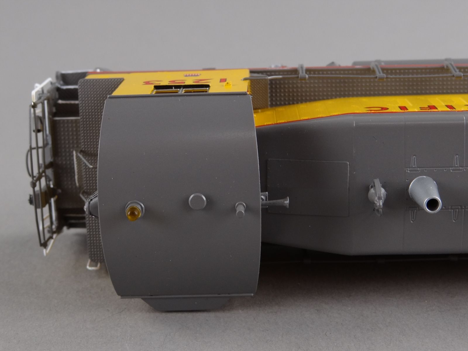 HO Brass Model Train - OMI 5413.1 Overland UP Union Pacific SW10 Diesel ...