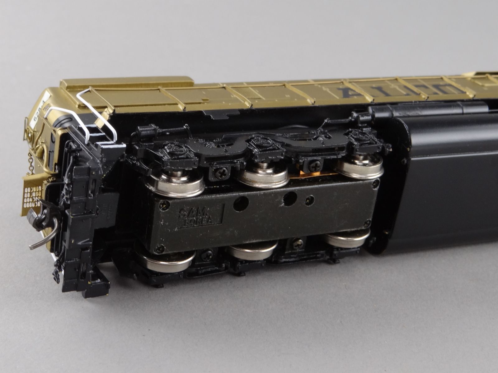 HO Brass Model Train - Oriental / CIL Challenger SP Alco Demonstrator ...