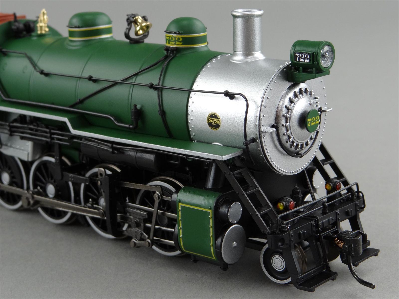 HO Scale BLI-2800 2-8-0 Consolidation, SOU #722, Green Excursion ...