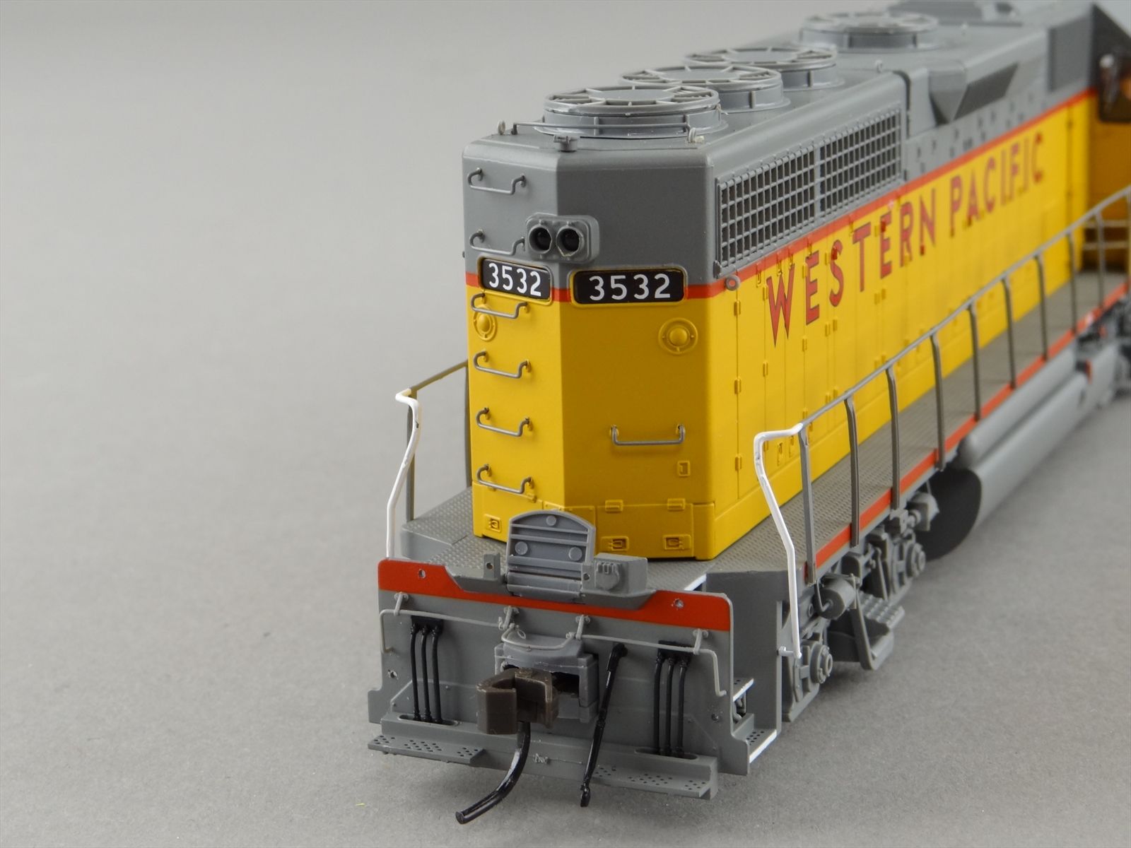 HO Scale Atlas 10000634 WP Western Pacific GP40 Diesel #3532 Master ...
