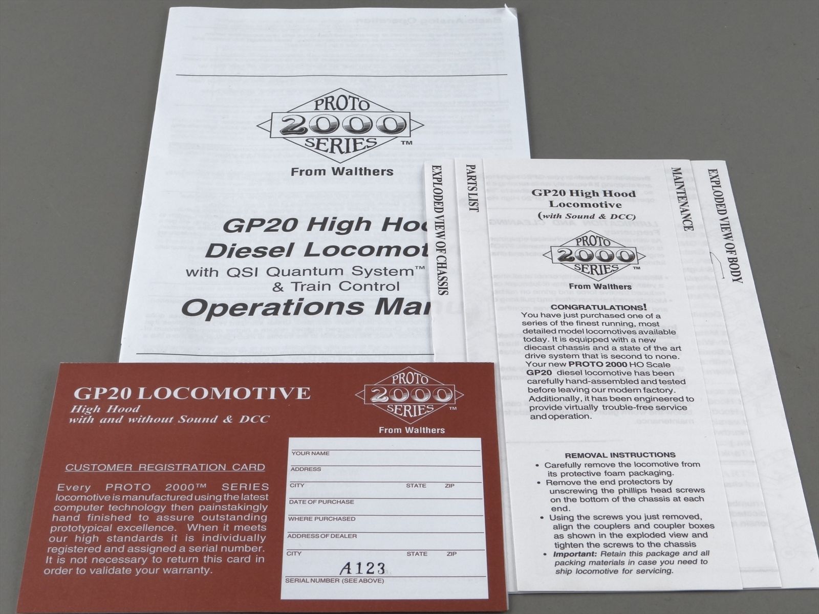 HO Scale Life-Like Proto 2000 Series 920-31915 WP #2001 GP20 High Hood Diesel Western Pacific