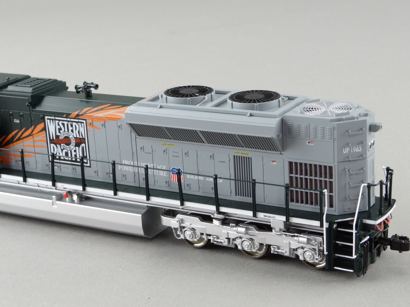 HO Scale MTH 80-2008-1 WP #UP1983 SD70ACE Diesel Western Pacific w ...