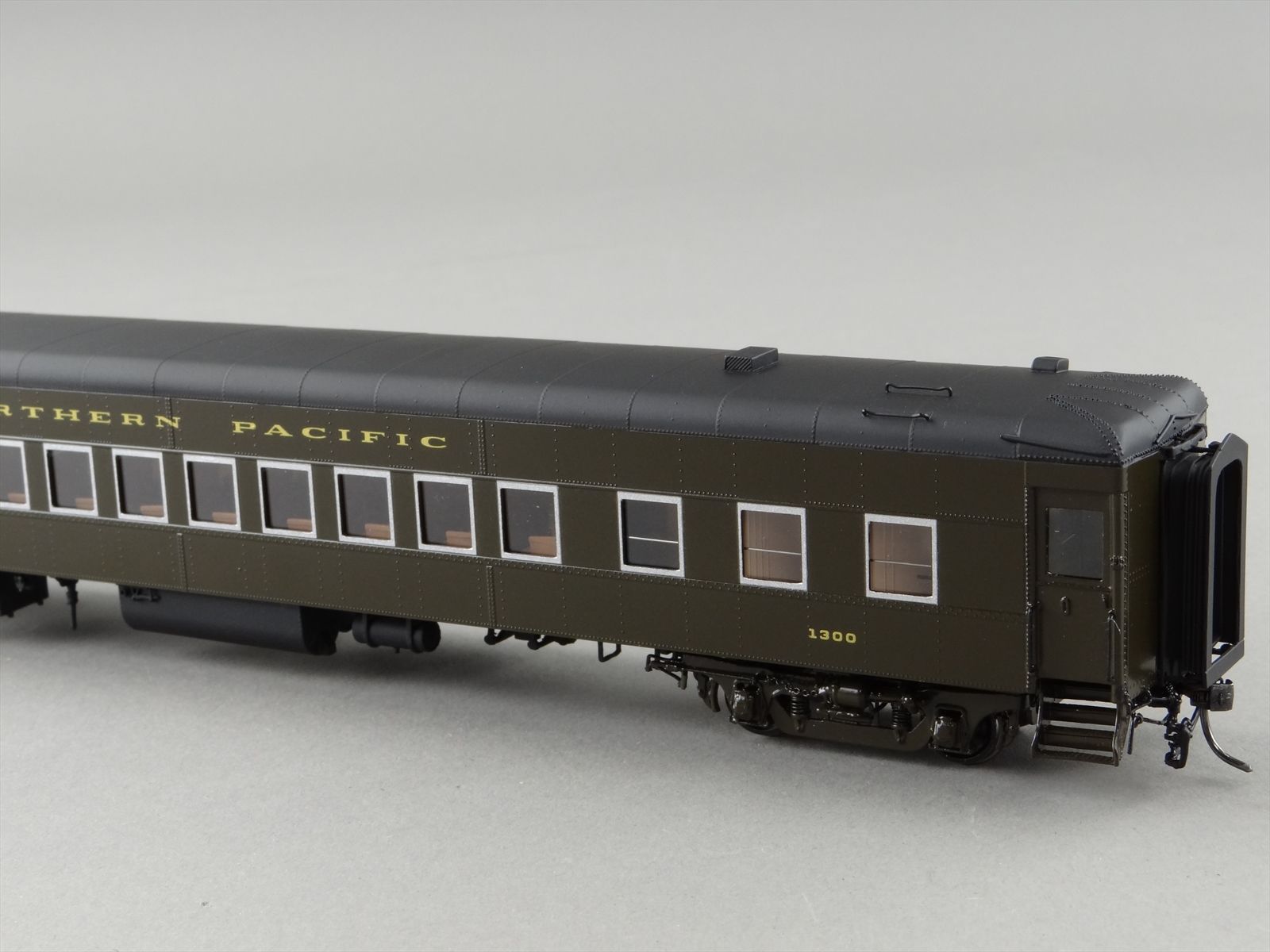 HO Brass W&R NP Lightweight Coach Passenger Car #1300 - Pullman Green ...