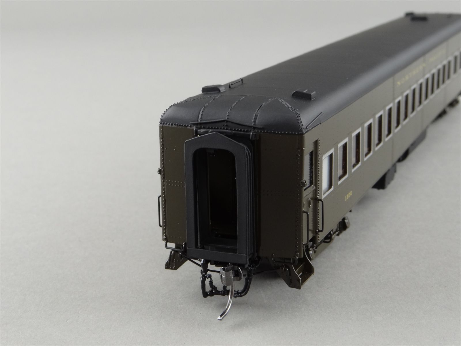 HO Brass W&R NP Lightweight Coach Passenger Car #1300 - Pullman Green ...