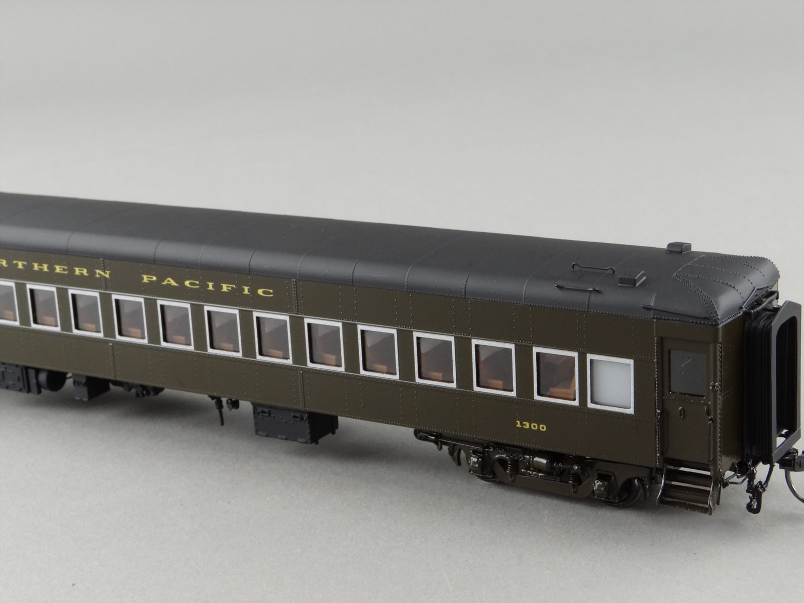 HO Brass W&R NP Lightweight Coach Passenger Car #1300 - Pullman Green ...
