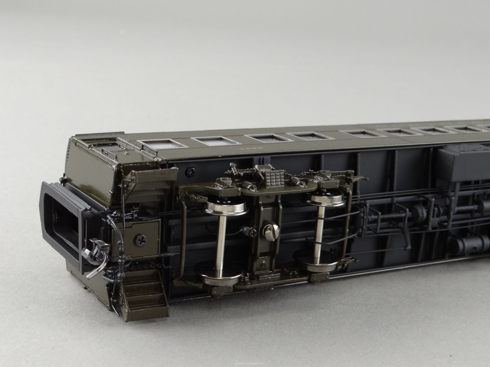 HO Brass W&R NP Lightweight Coach Passenger Car #1300 - Pullman Green ...