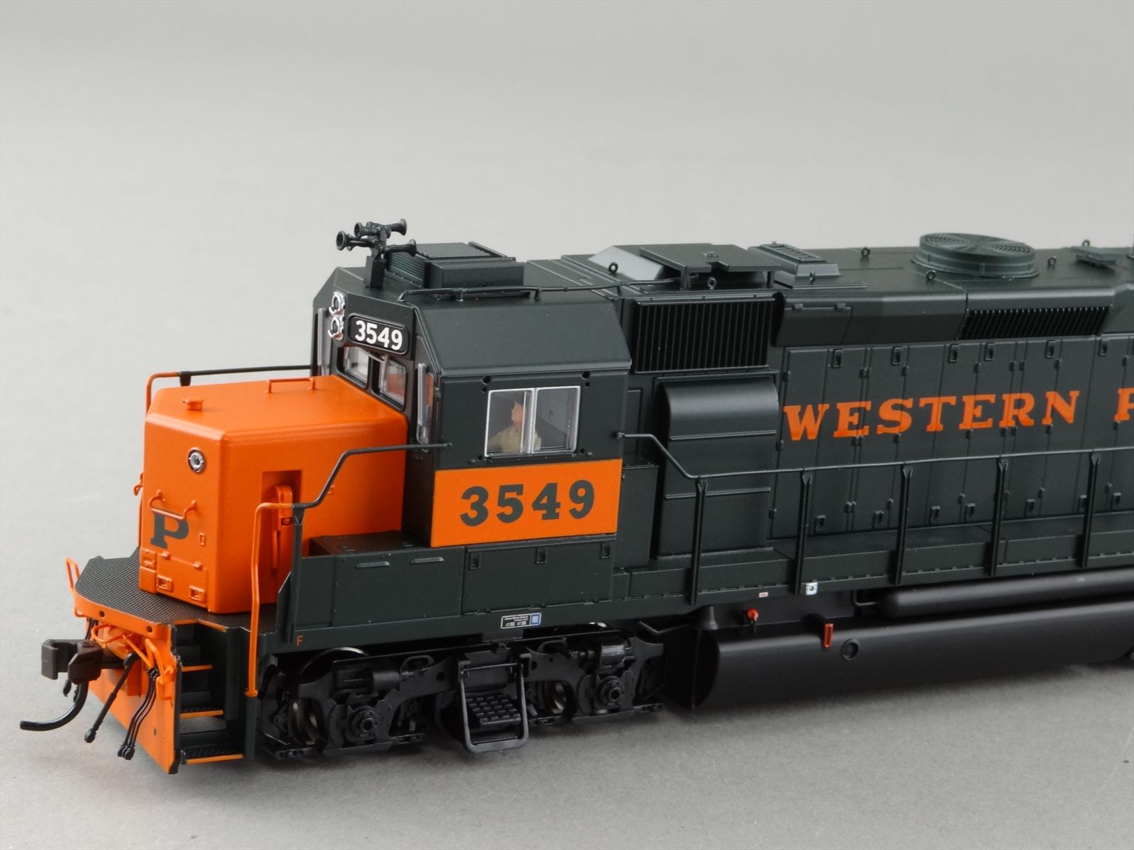 HO Scale Atlas 10001002 WP Western Pacific GP40-2 Phase 2 Diesel #3549 ...