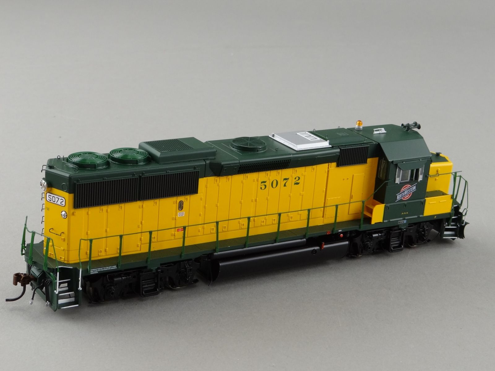 HO Scale Athearn Genesis G40640 C&NW Chicago & North Western GP50 Phase ...