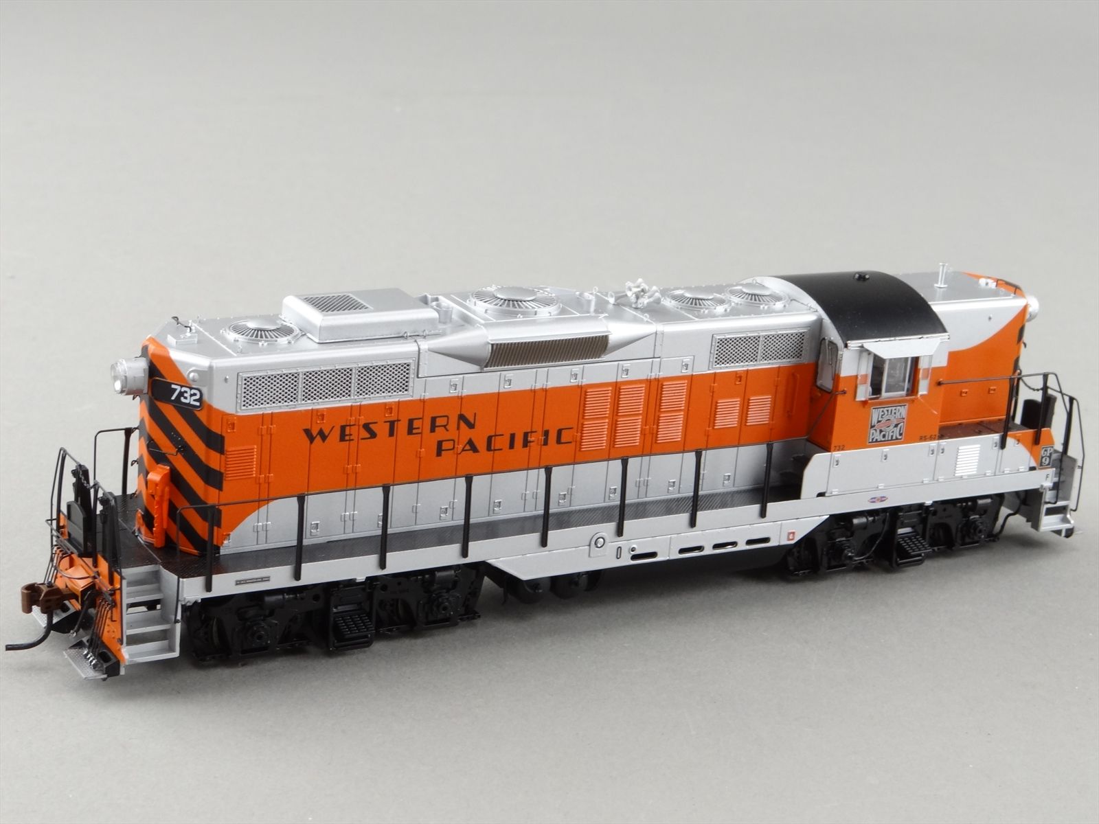 HO Scale Athearn Genesis G62650 WP Western Pacific GP9 #732 w/Sound DC/DCC