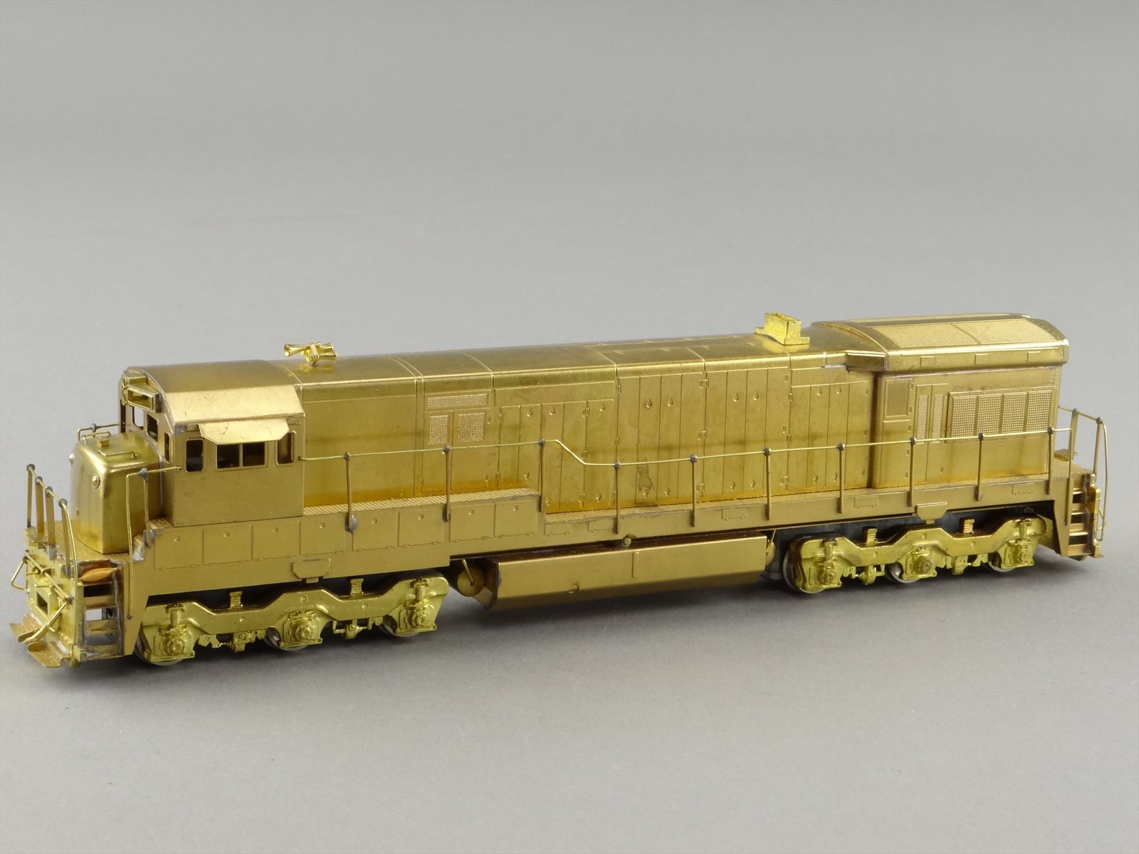 HO Brass Alco Models D-137 KMT GE U33C Diesel Engine - Unpainted