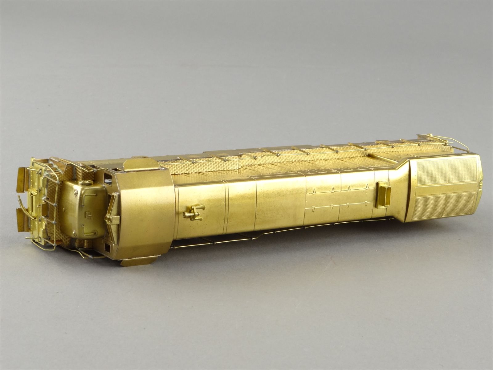 HO Brass Alco Models D-137 KMT GE U33C Diesel Engine - Unpainted