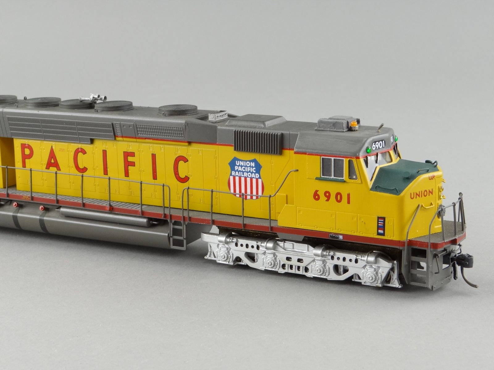 HO Brass Model Train - Alco Models D-149 KMT UP DD-40X Centenial #6901 ...