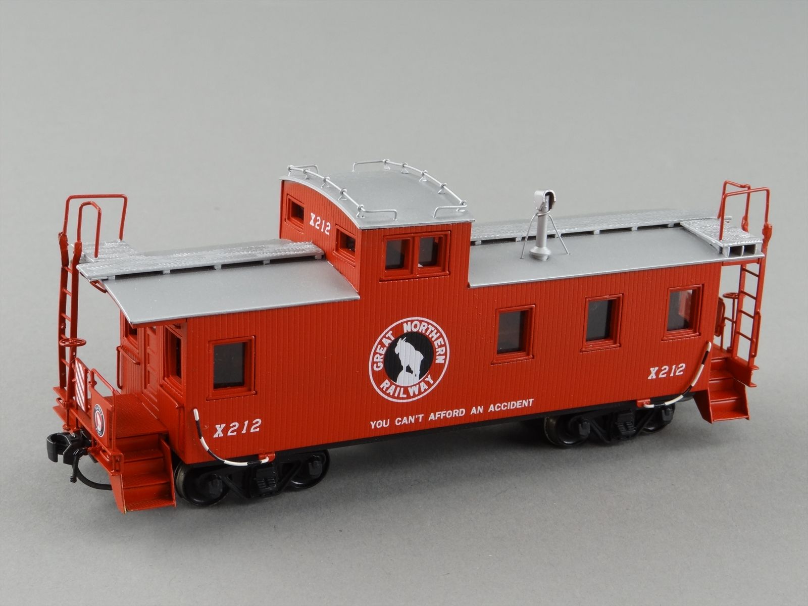 HO Brass Model Train - OMI 1100 Overland GN Great Northern 30' Plywood ...