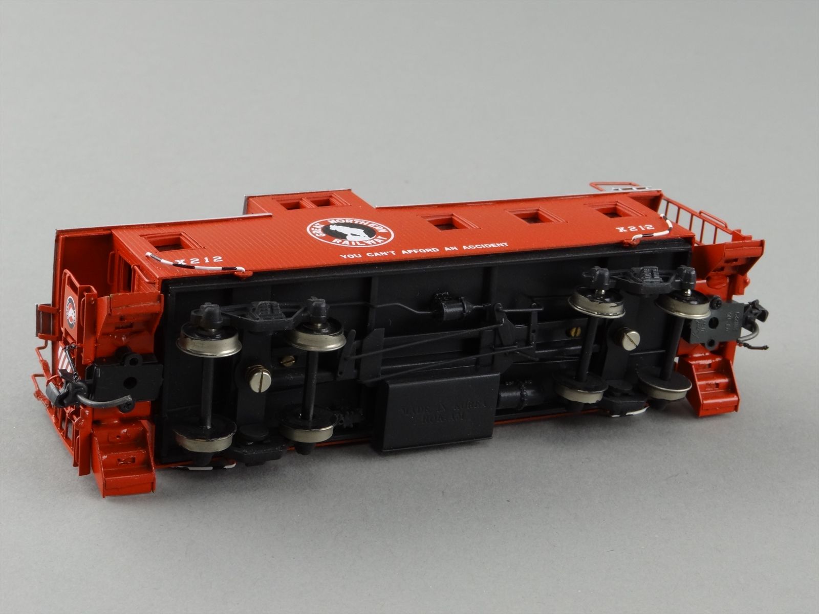 HO Brass Model Train - OMI 1100 Overland GN Great Northern 30' Plywood ...