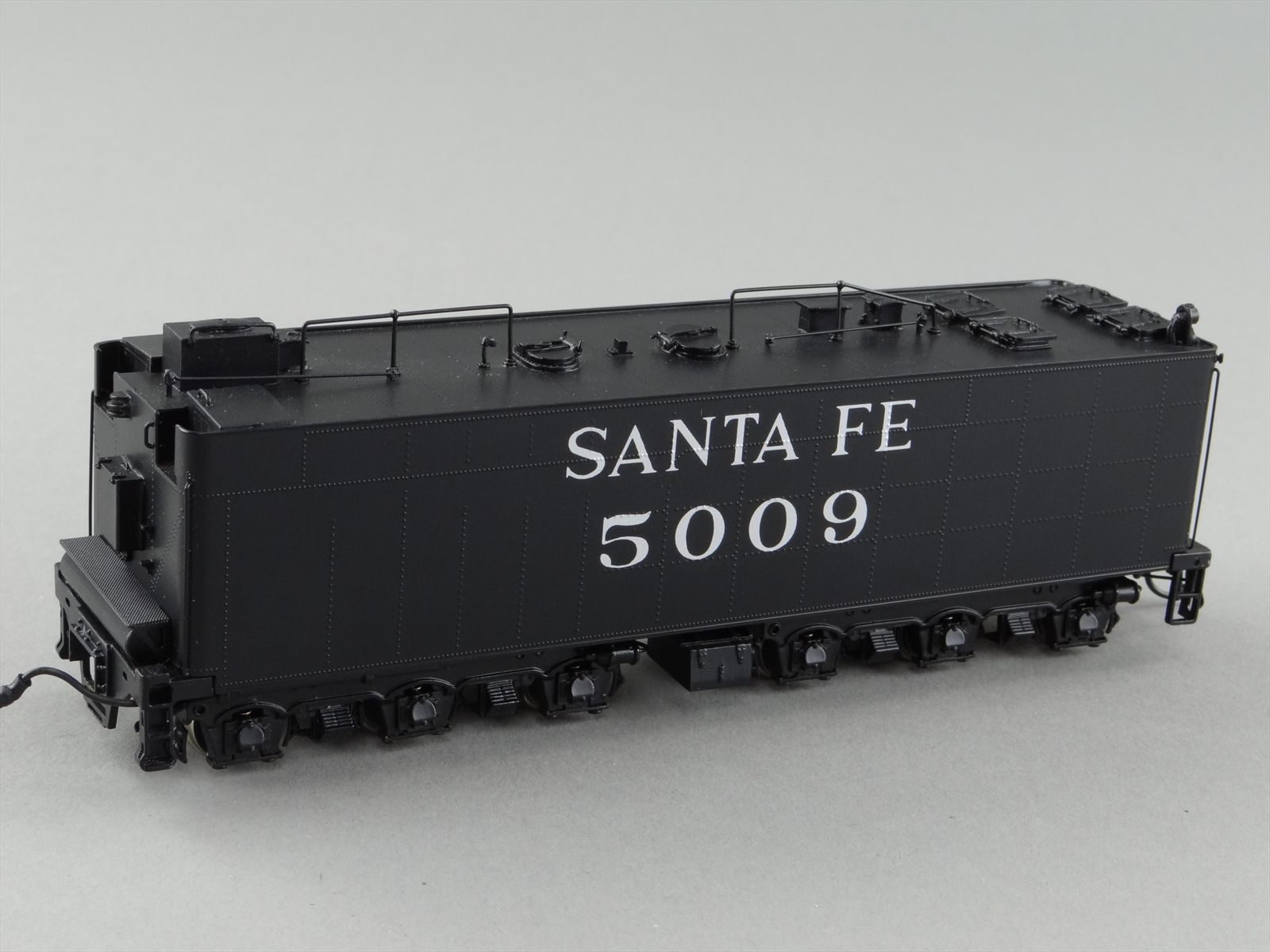 HO Brass Hallmark Super Crown 069F ATSF Santa Fe 2-10-4 #5009 Commonwealth