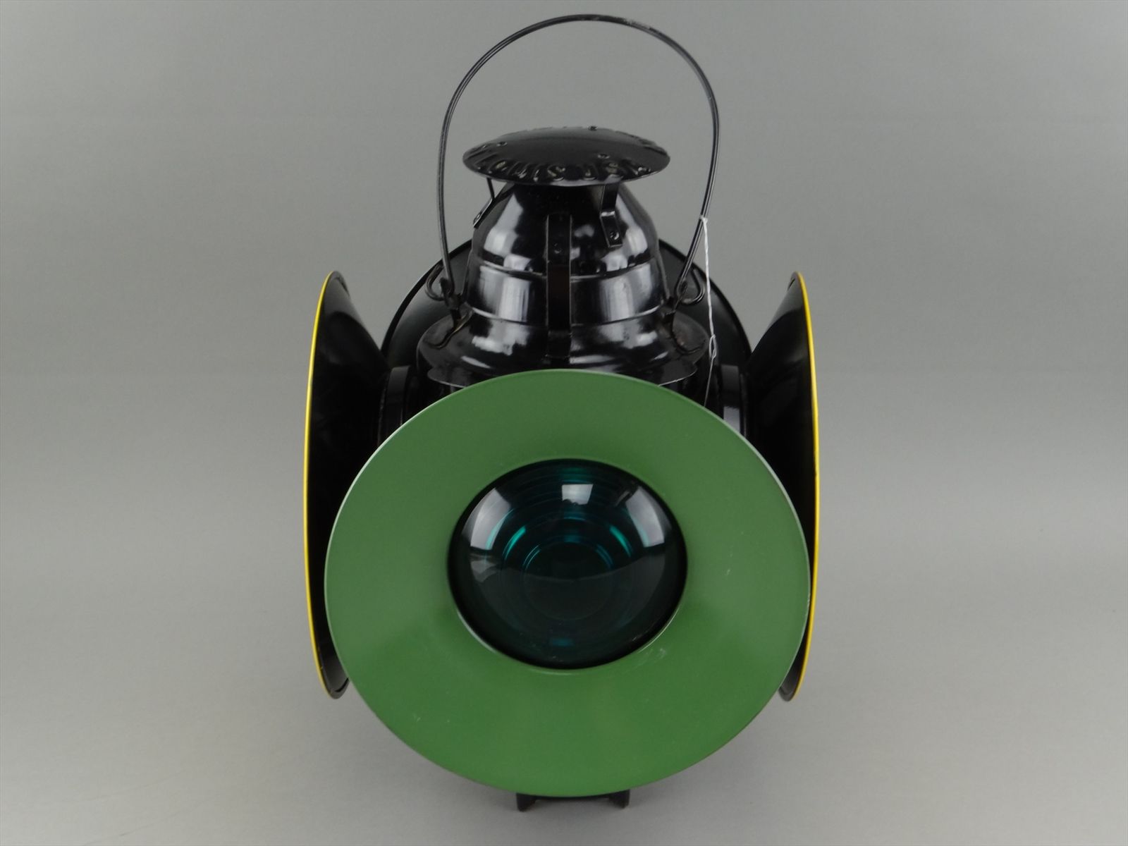 Switch Stand Lamp - Handlan - MKT- Kerosene