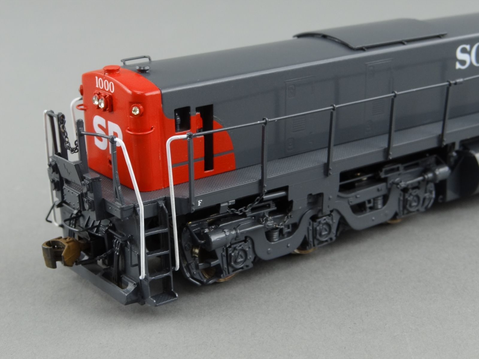 HO Brass Model Train - OMI 6160.1 Overland SP Southern Pacific Diesel ...