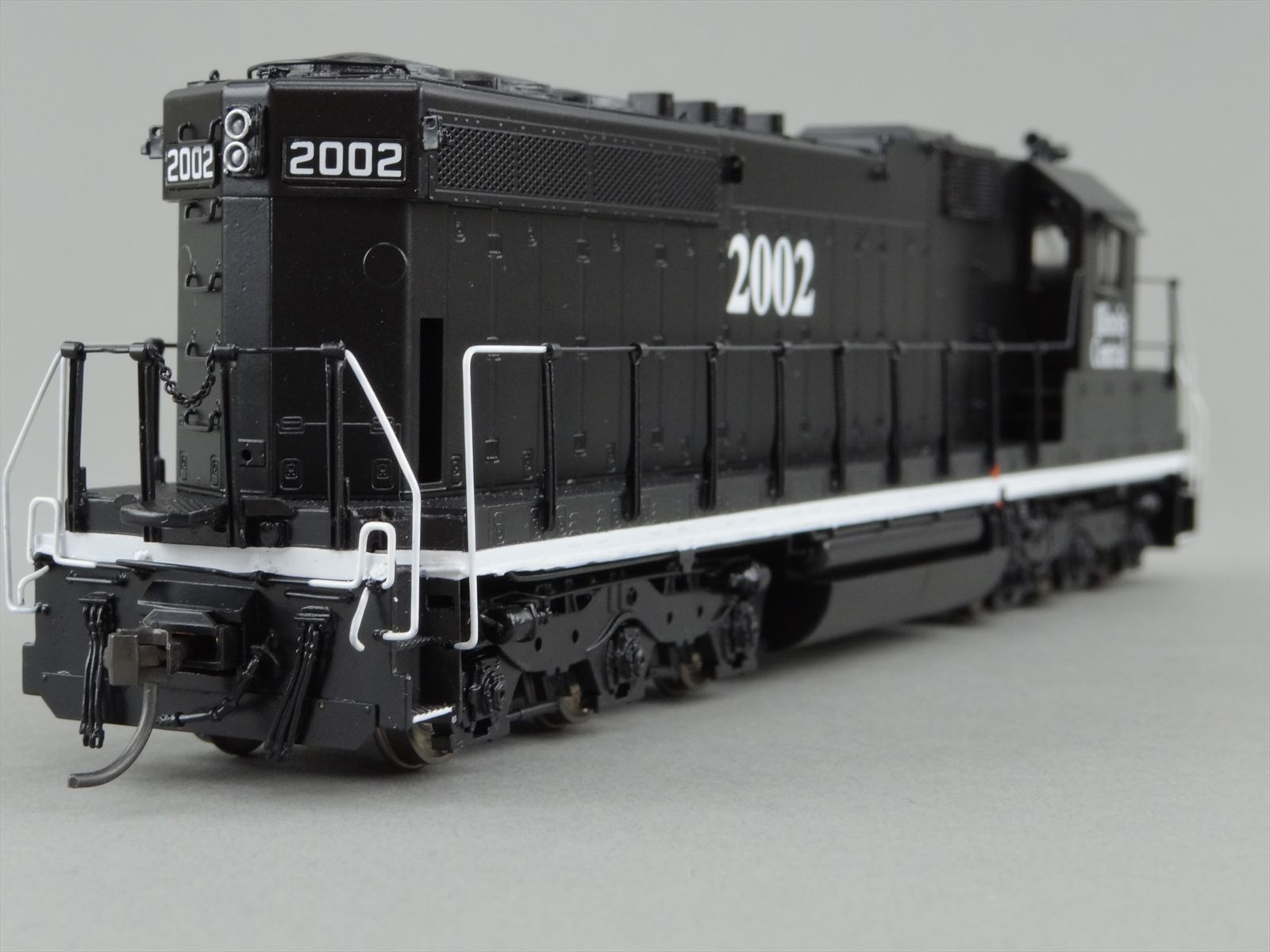 HO Brass Model Train - OMI 6770.2 Overland IC Illinois Central SD20 Diesel #2002