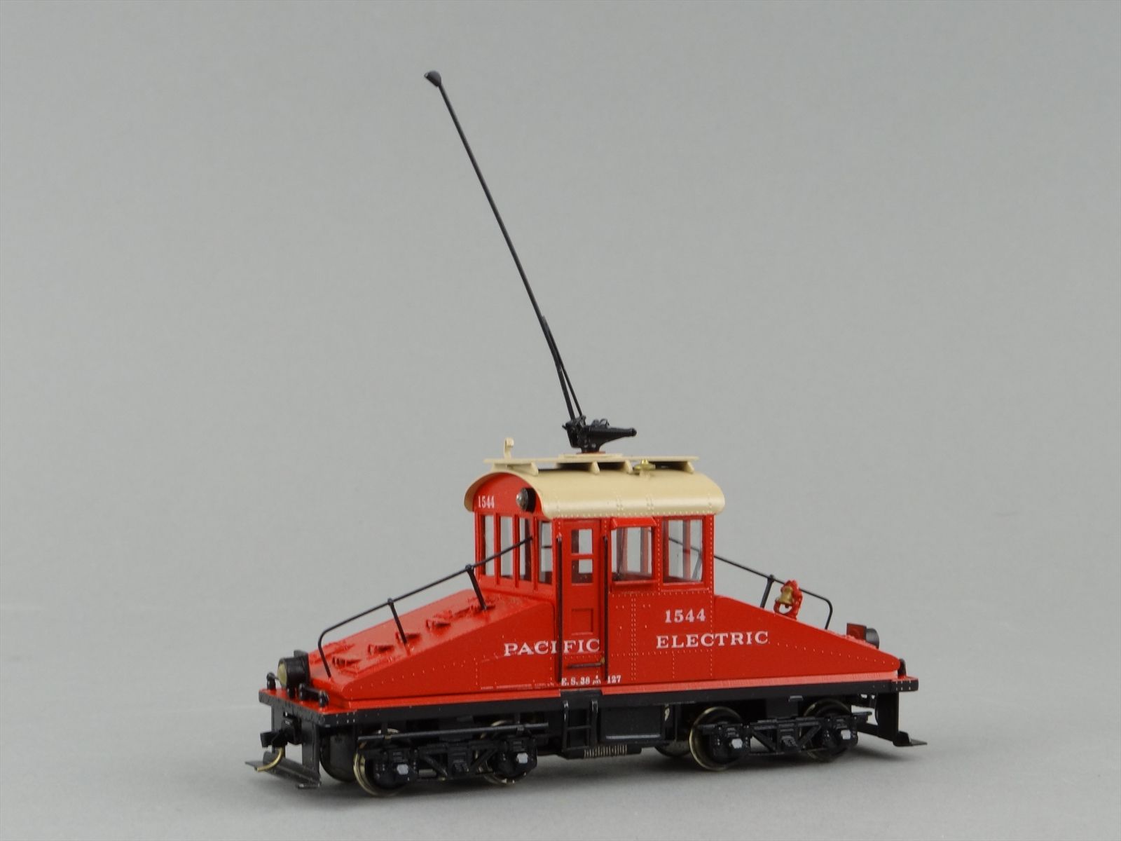 HO Brass Suydam 1544 PE Pacific Electric Electra Steeple Cab Switcher ...