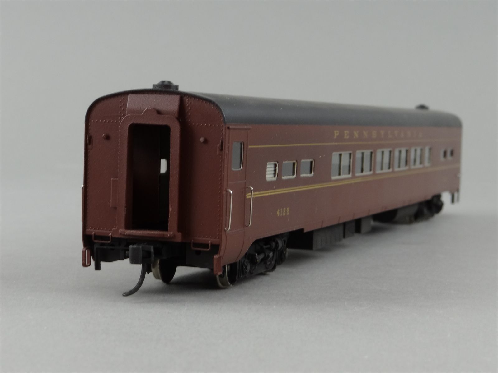 HO Brass Model Train - The P Company PRR P85BR Passenger Coach #4122