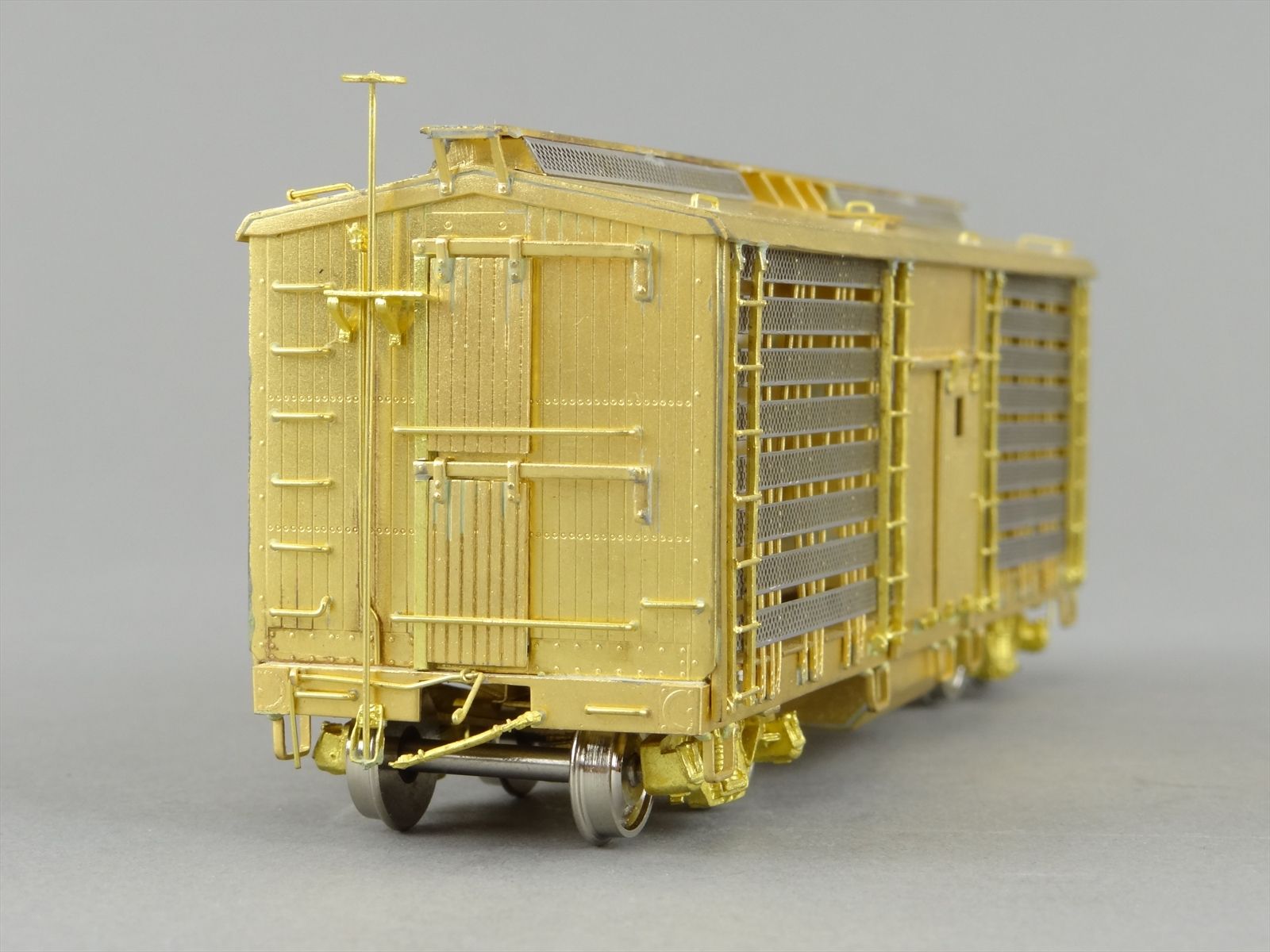HO Brass Model Train - OMI 1388 Overland Palace Poultry Car 1920-1950 Era